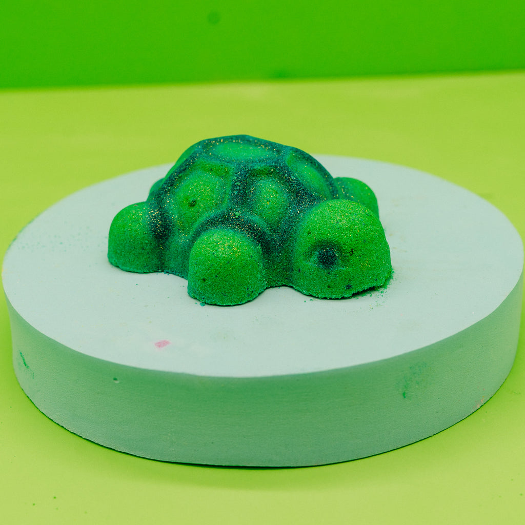 Bob the Turtle | Wholesale Novelty Bath Bombs | Scentish Wholesale
